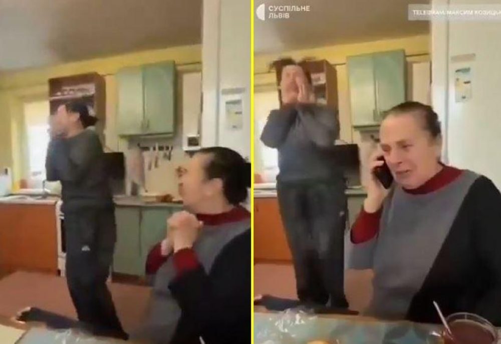 Pamje: Emocionet e nënës ukrainase, kur ia dëgjon zërin të birit ushtar ...