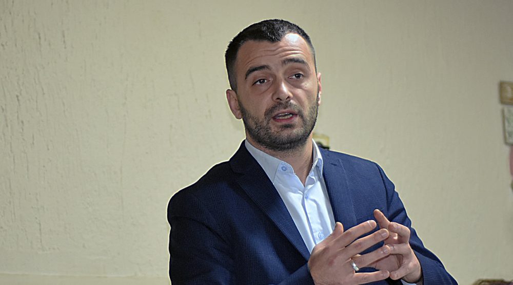 Rexhaj me sabah e përmend luftën hibride: Qeveria dhe RTK-ja u sulmuan ...