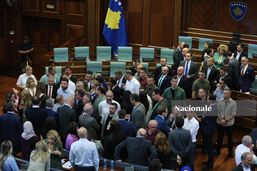 Hedhja shishes dhe grisja e letrës: Dy veprimet e Besnik Bislimit që ...